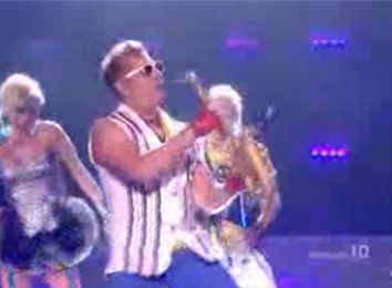 Longest Saxophone Performance In A YouTube Video | World Record ...