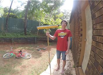Longest Time Balancing A Broom Vertically On Right Shoulder | World ...