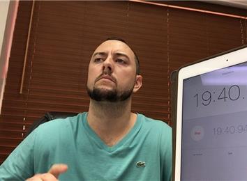 Longest Time To Keep Eyes Open Without Blinking | World Record ...