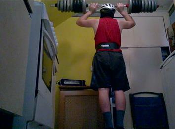 Longest Time Balancing A 100-Pound Barbell On Head While Machine ...