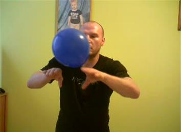 Most Alternating Back-Of-Hand Bounces Of A Balloon In One Minute ...