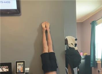 Longest Handstand Against A Wall | World Record | Ashley Panchorie