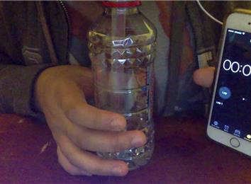 Fastest Time To Drink 330-ml Of Water Using Straw | World Record ...