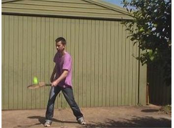 Most Consecutive Behind-The-Back Tennis Ball Bounces Using Alternating ...