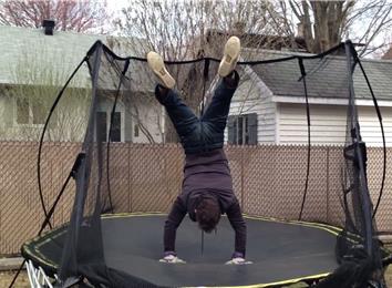 Longest Handstand On A Trampoline | World Record | Patrice Painchaud