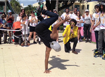 Most Handstand Jumps On One Arm While Wearing Roller Skates | World ...