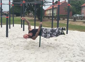 Longest One-Armed Human Flag Pose | World Record | Philippe Scofield