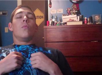 Longest Chest-Beating Scream | World Record | Benjamin Gross