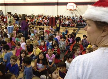 Largest Group Of People To Play 'Jingle Bells' On Kazoos | World Record ...