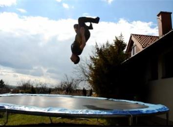 Most Consecutive Back Flips On A Trampoline | World Record | Petr Janík