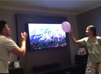 Fastest Time For Two People To Bounce A Balloon Back And Forth To Each ...