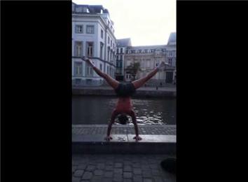 Longest Handstand On A Rock | World Record | Gordon Lindsay