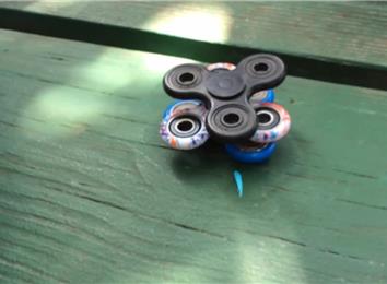 Tallest Fidget Spinner Tower | World Record | The figet