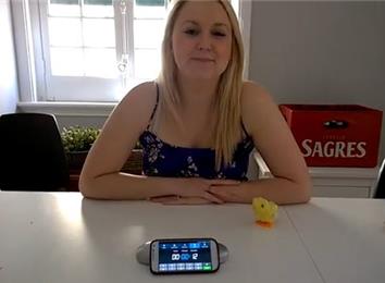 Most Times Saying "Friday" In 12 Seconds | World Record | Rebecca Dempsey