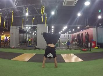 Longest Cross-Legged Handstand | World Record | k-dot