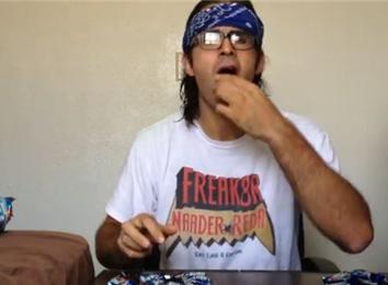 Fastest Time To Eat 15 Mini Bubu Lubu Candy Bars | World Record ...