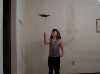 Fastest Time To Complete 15 Plate Spinning Hops | World Record | Isabel ...