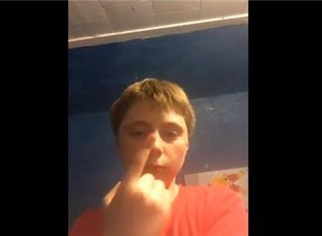 Most Times Poking One's Own Nose In One Minute | World Record | Idonotknow