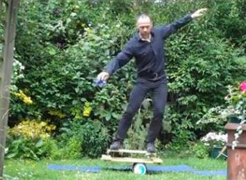 Longest Time Balancing On A Metal Bar On Top Of A Rola Bola | World ...