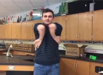 Most Elbow Claps In One Minute | World Record | Anthony Segreti