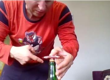 Longest Time Spinning A Fidget Spinner On Top Of A Wine Bottle | World ...